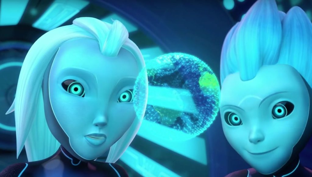 3Below: Per il bene della famiglia si è persino disposti a crescere ...