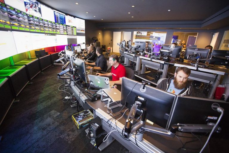 Il Crunch nell'industria del Gaming - SpaceNerd.it